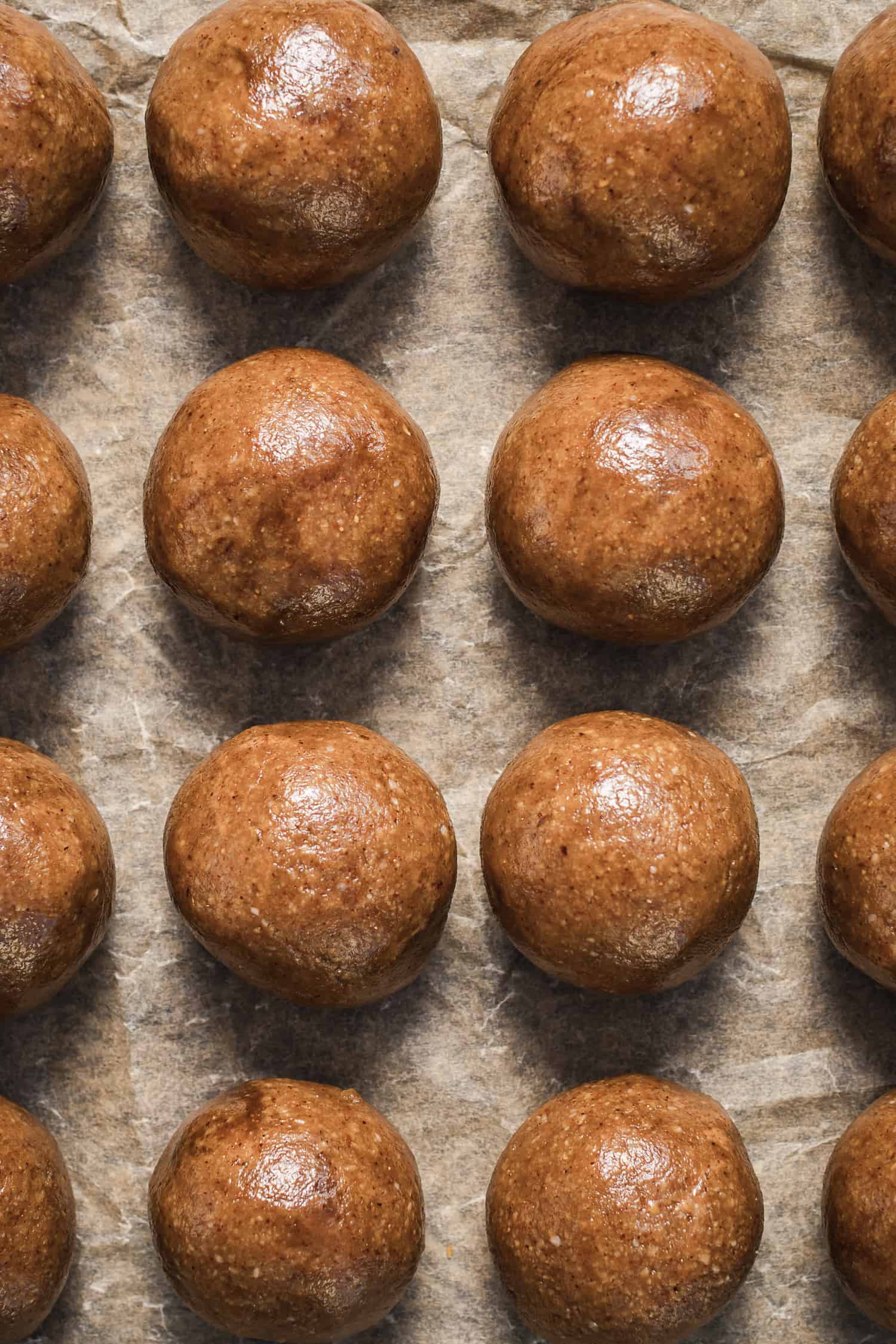 Easy Gingerbread Truffles - Kalejunkie