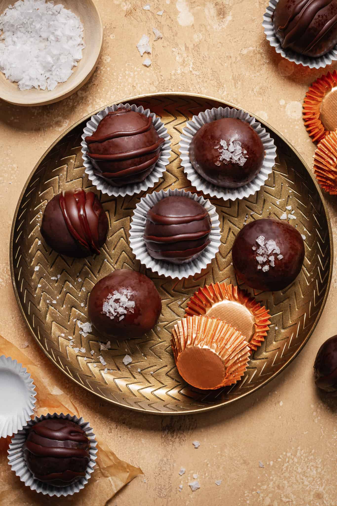 Easy Gingerbread Truffles - Kalejunkie