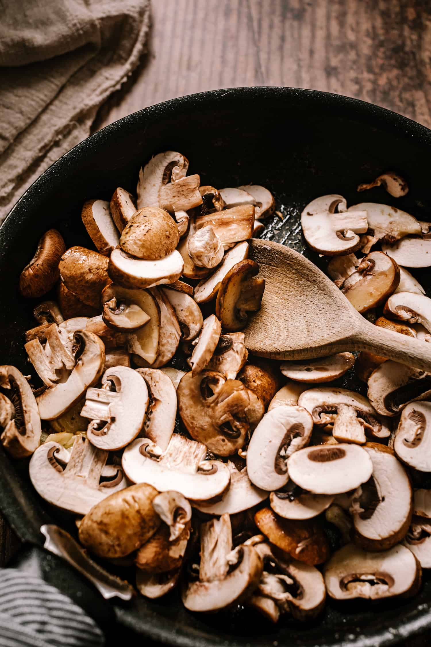 Easy Chicken Marsala - Kalejunkie