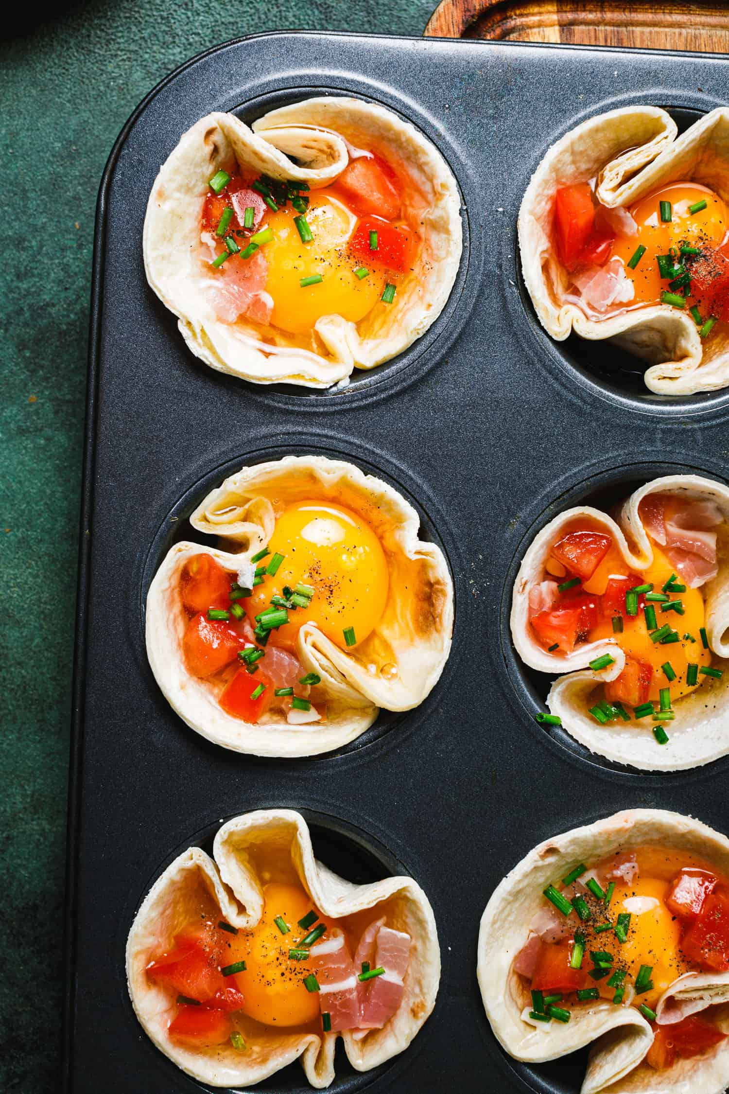 Healthy Tortilla Egg Cups Kalejunkie Healthy Tortilla Egg Cups Kalejunkie
