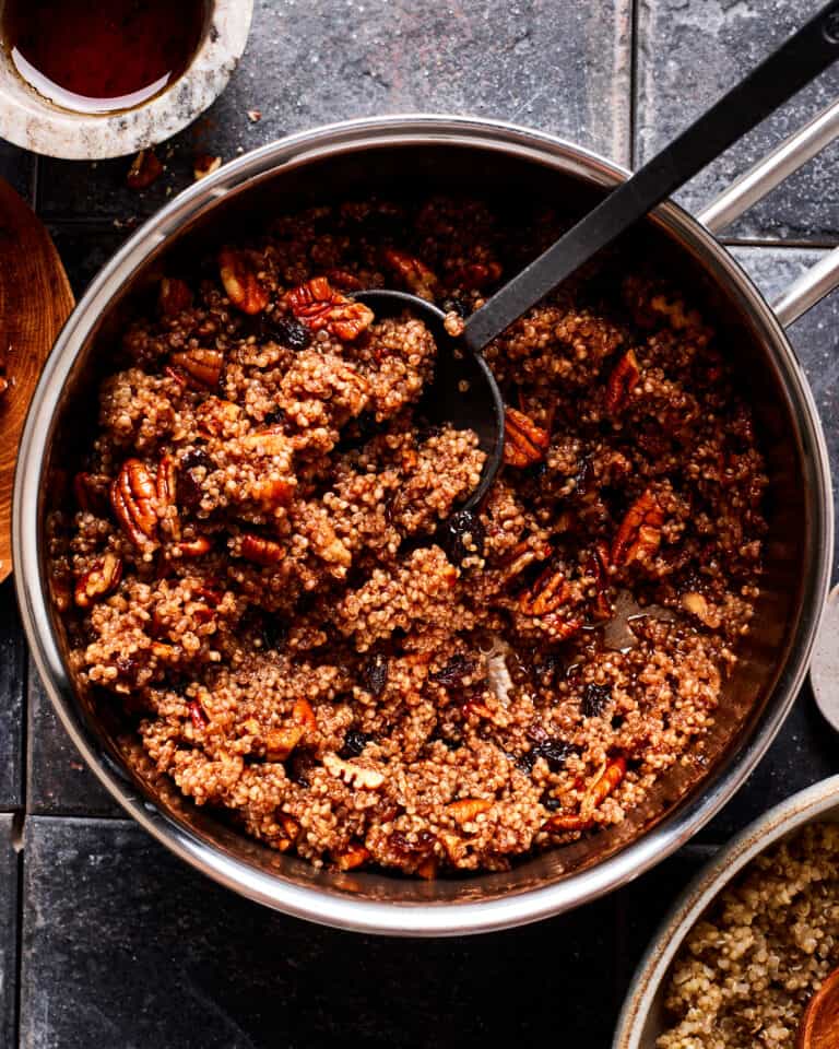 Cinnamon Toasted Pecan Breakfast Quinoa - Kalejunkie