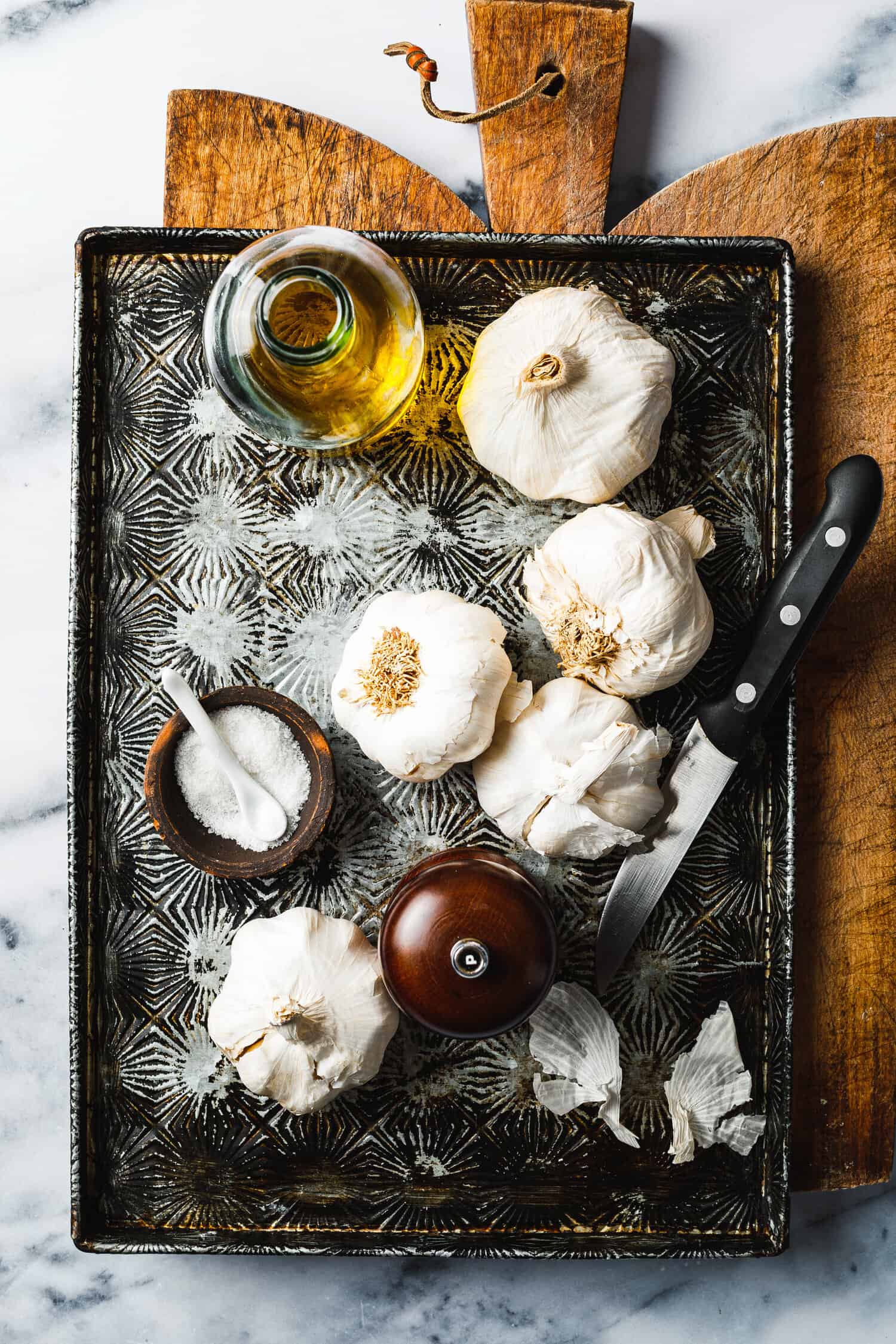 How to Make Perfect Roasted Garlic - No Foil Needed! - Kalejunkie