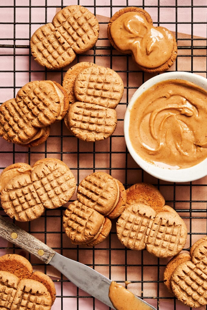 4 Ingredient Healthy Nutter Butters - Kalejunkie