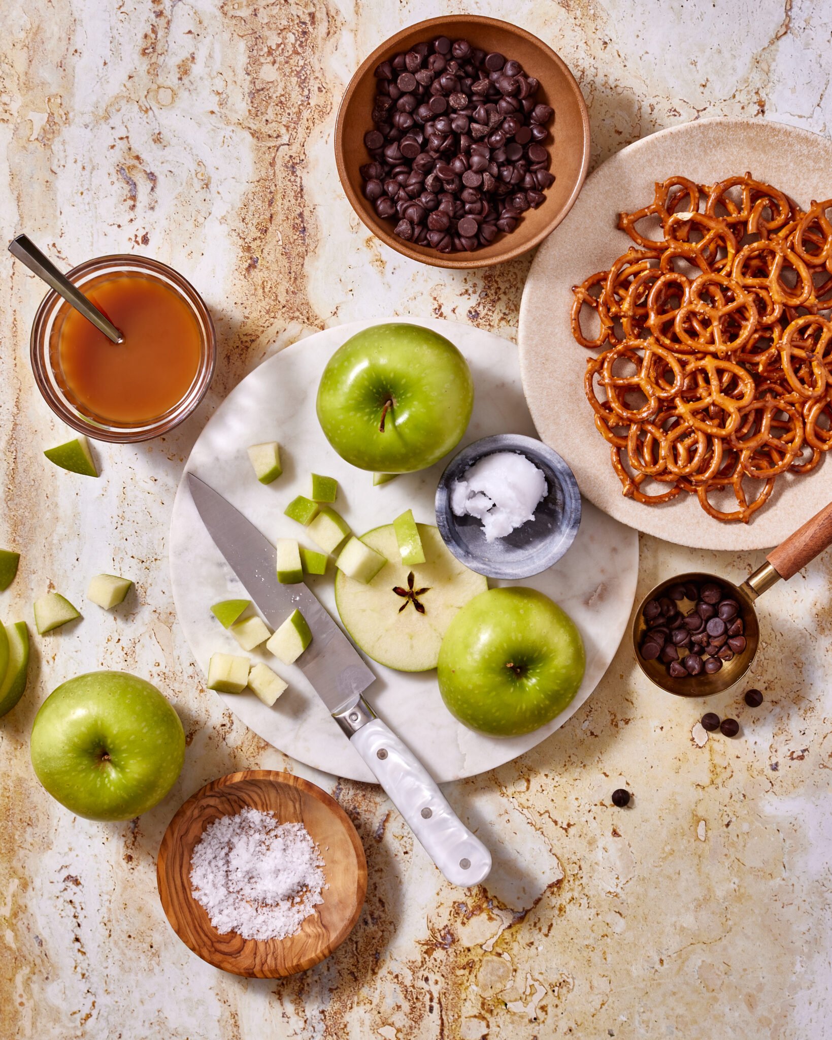 Caramel Apple Bark - Kalejunkie