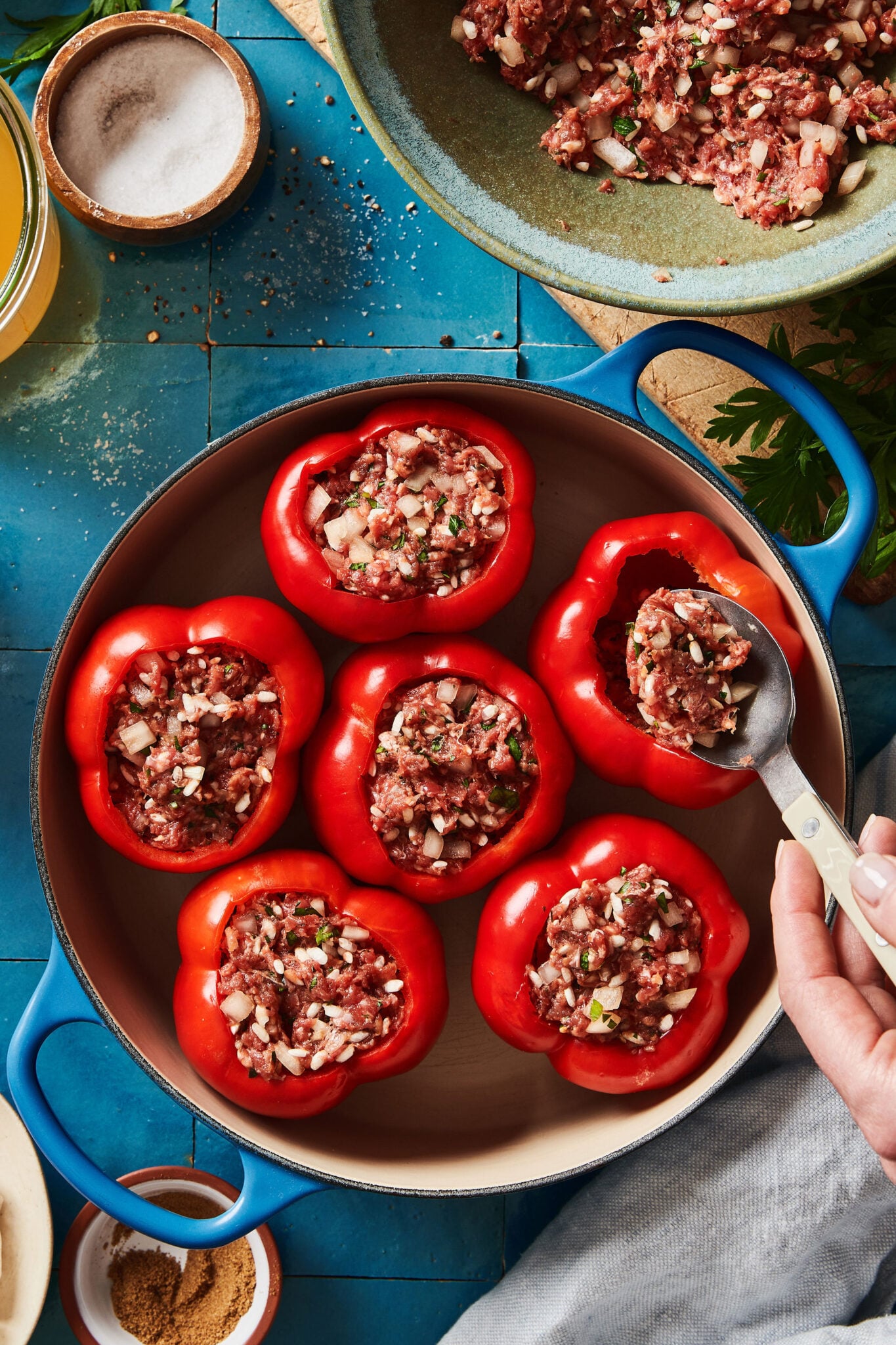 Healthy Armenian Stuffed Red Peppers (Dolma) - Kalejunkie