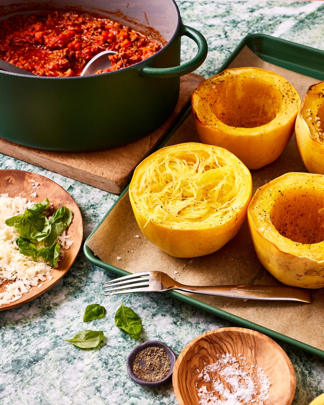 Loaded Spaghetti Squash Bowls - Kalejunkie