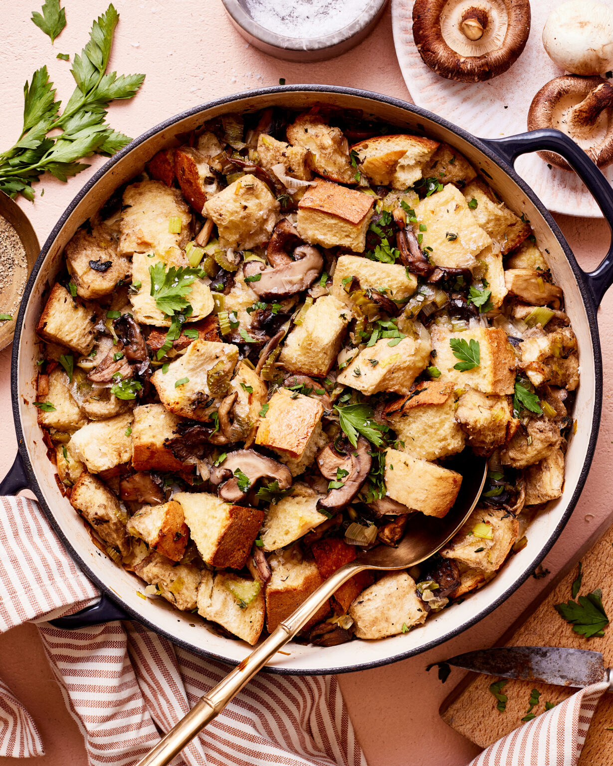 One Pot Sourdough Wild Mushroom Stuffing - Kalejunkie