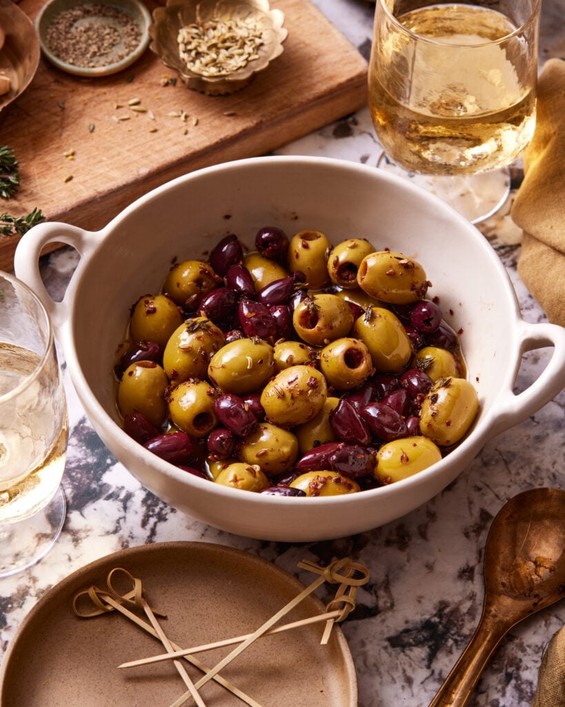 Warm Marinated Olives - Kalejunkie