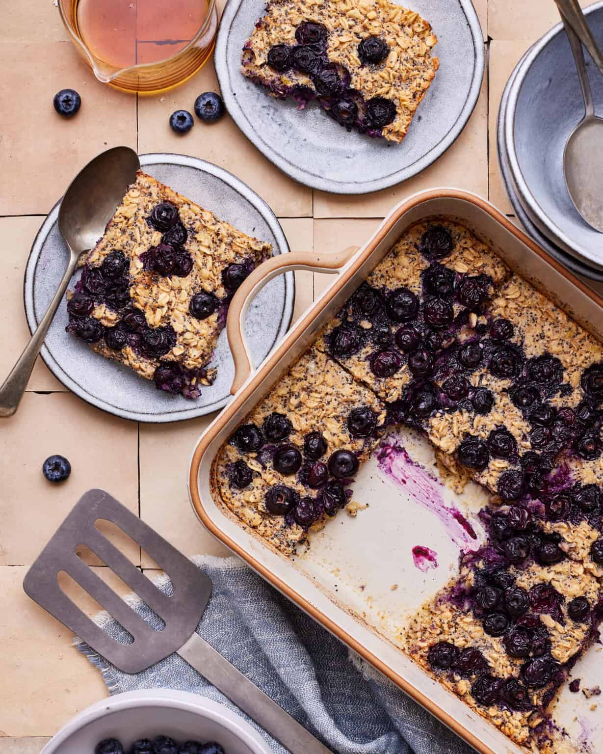 Easy Lemon Blueberry Baked Oatmeal - Kalejunkie