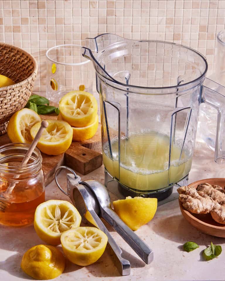 The Best Honey Ginger Lemonade - Kalejunkie