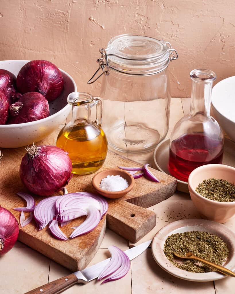Quick Marinated Red Onions 🧅 - Kalejunkie