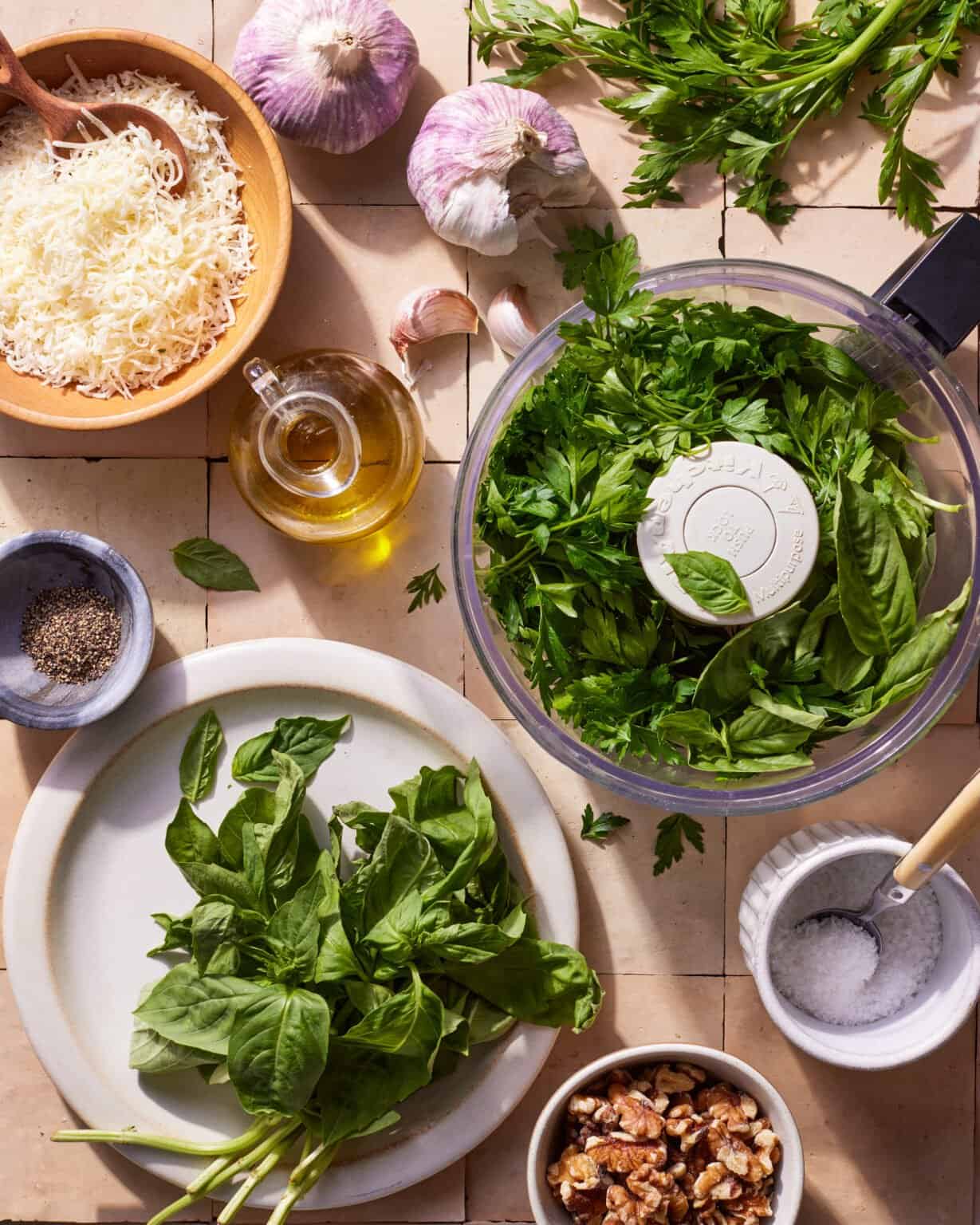 Walnut Pesto Pasta With Crunchy Garlic Breadcrumbs Kalejunkie