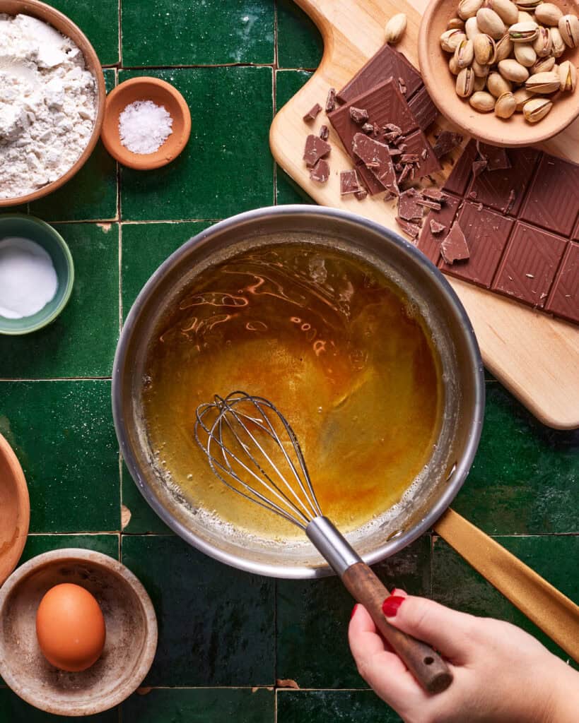 Brown Butter Milk Chocolate Pistachio Cookies - Kalejunkie