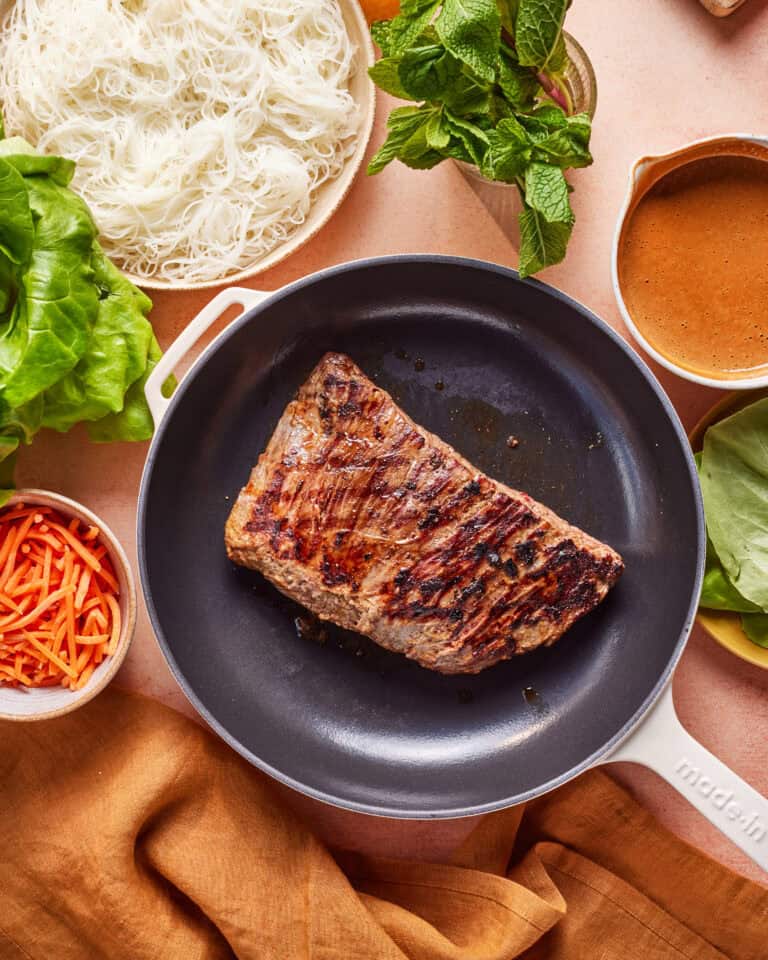 Steak Lettuce Wraps with Spicy Cashew Sauce - Kalejunkie