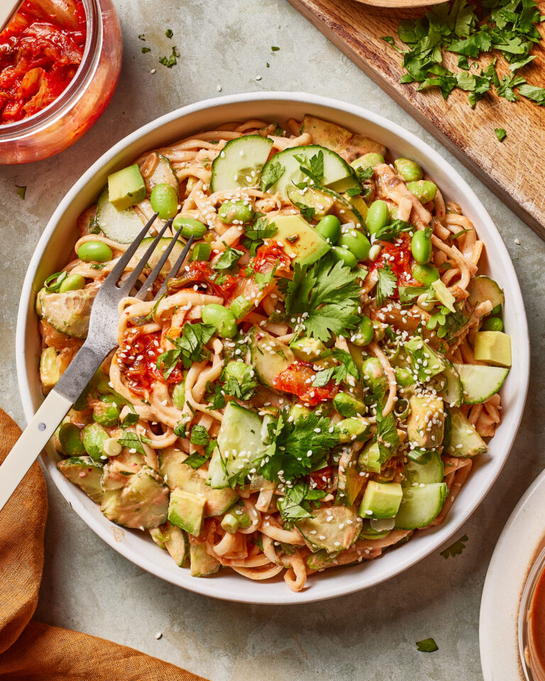 Udon Noodle Bowls with Special Sauce - Kalejunkie